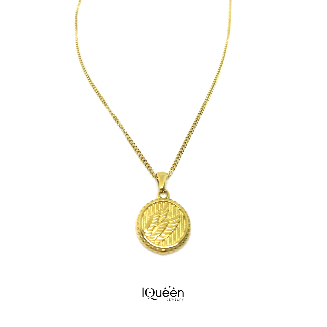 Collar Wings Medal Necklace – Dorado - IQUEEN